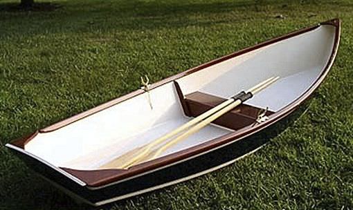 Classic rowboat - Peeper - Devlin