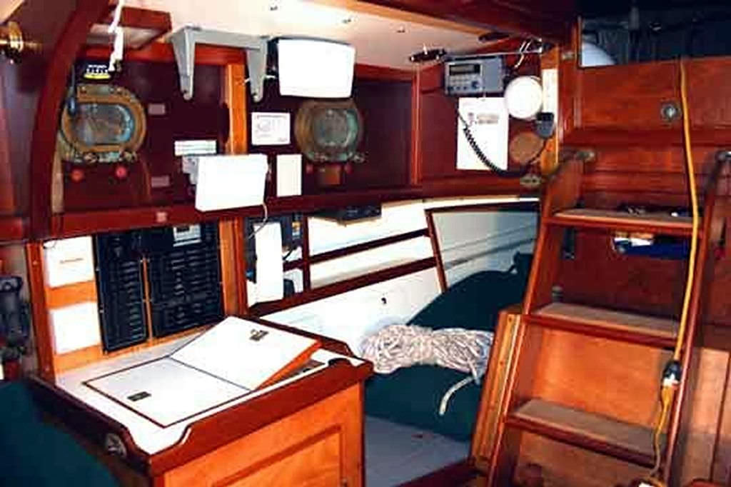 Classic sailboat - Means of Grace - Devlin - open transom