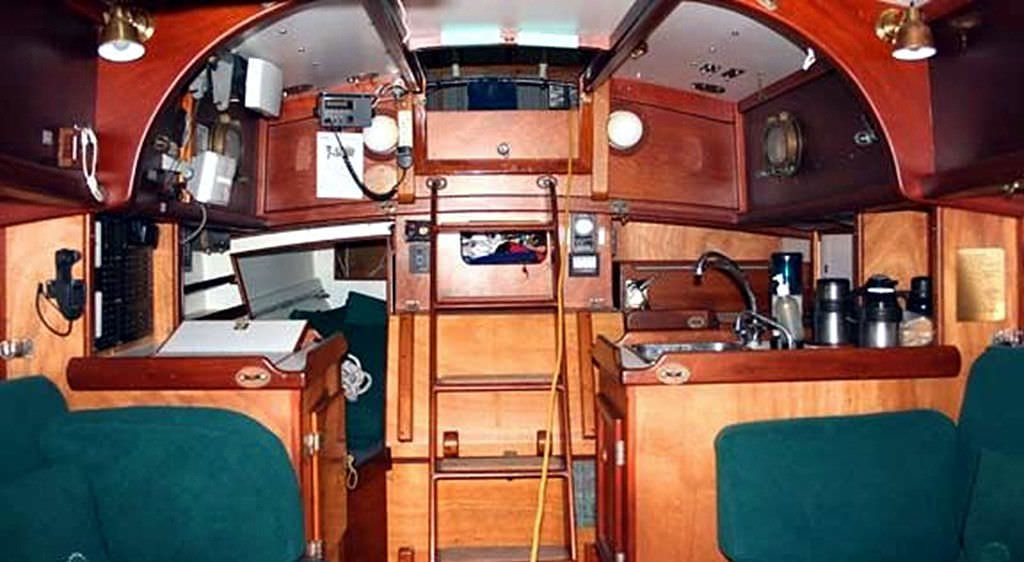 Classic sailboat - Means of Grace - Devlin - open transom