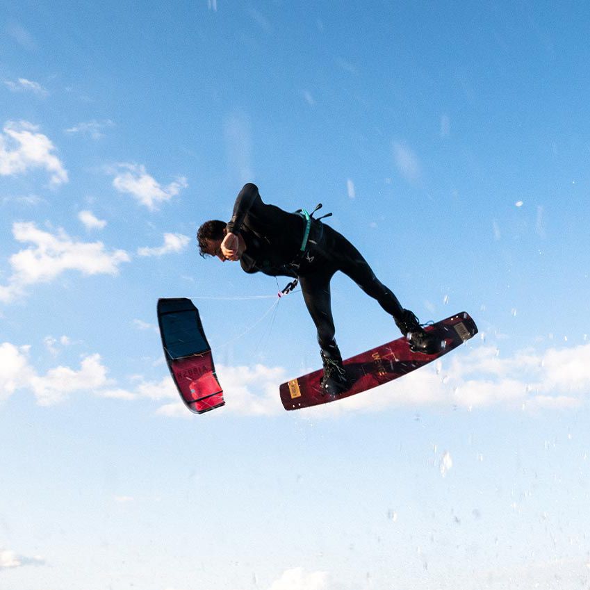 C-shape kitesurf kite - RAZOR - Airush - wakestyle / freestyle