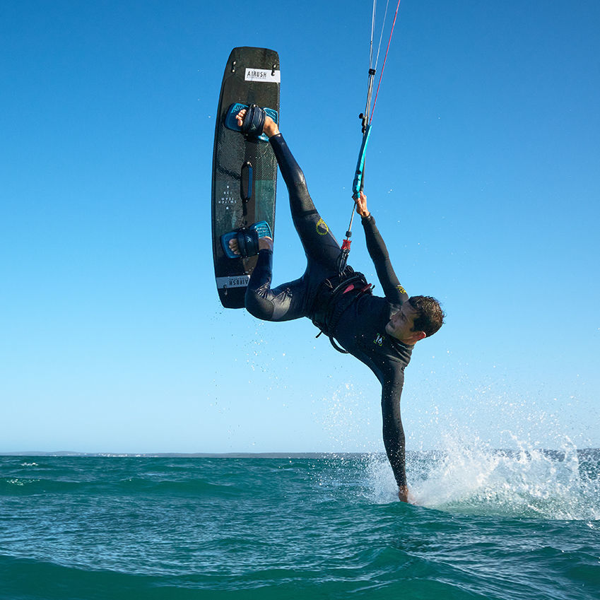 Directional kiteboard - SWITCH TEAM - Airush - freeride / freestyle