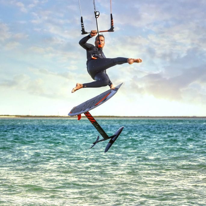 Freeride kiteboard - C.O.T.A.N. FLIGHT - RRD Roberto Ricci Designs ...