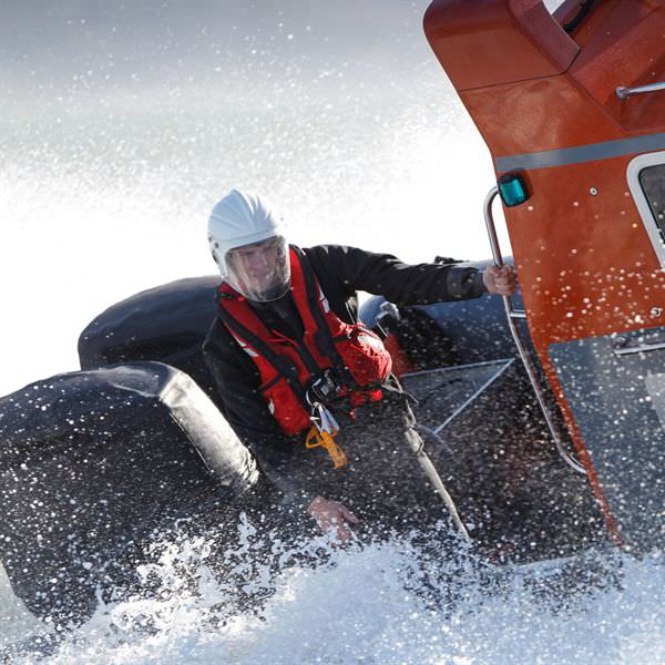 Self-inflating life jacket - Offshore - Crewsaver - 290 N / with safety ...