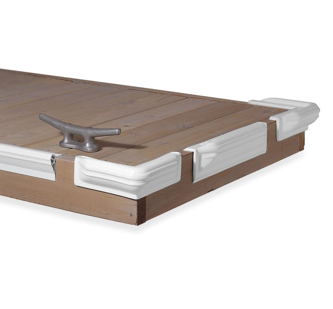 Pontoon fender - Polyform - for marinas / corner