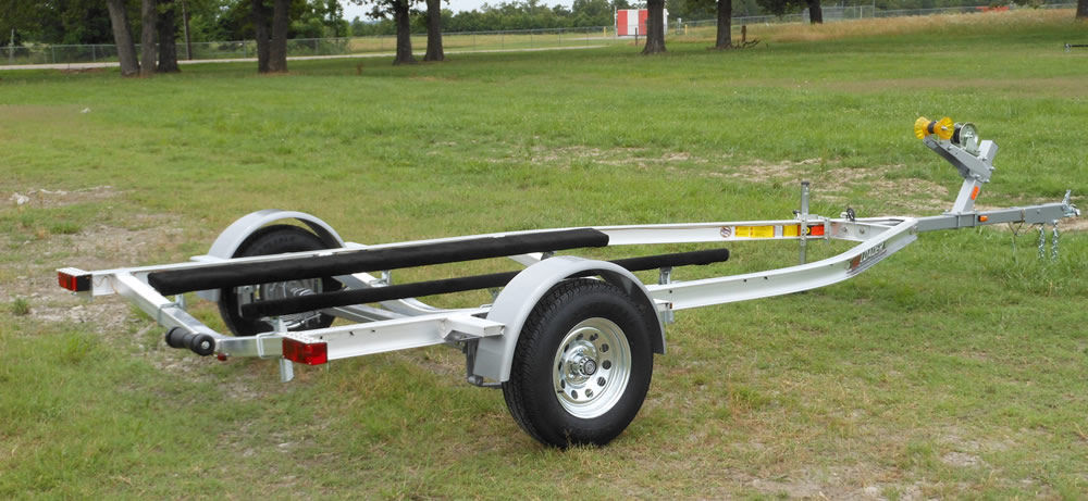 Road trailer - A 4” knurled steps - EZ Loader - for boat
