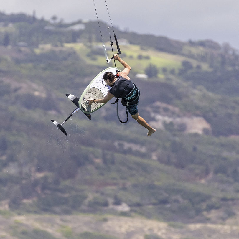 Kitefoil - LOGIC - Cabrinha Kites - freeride / wave