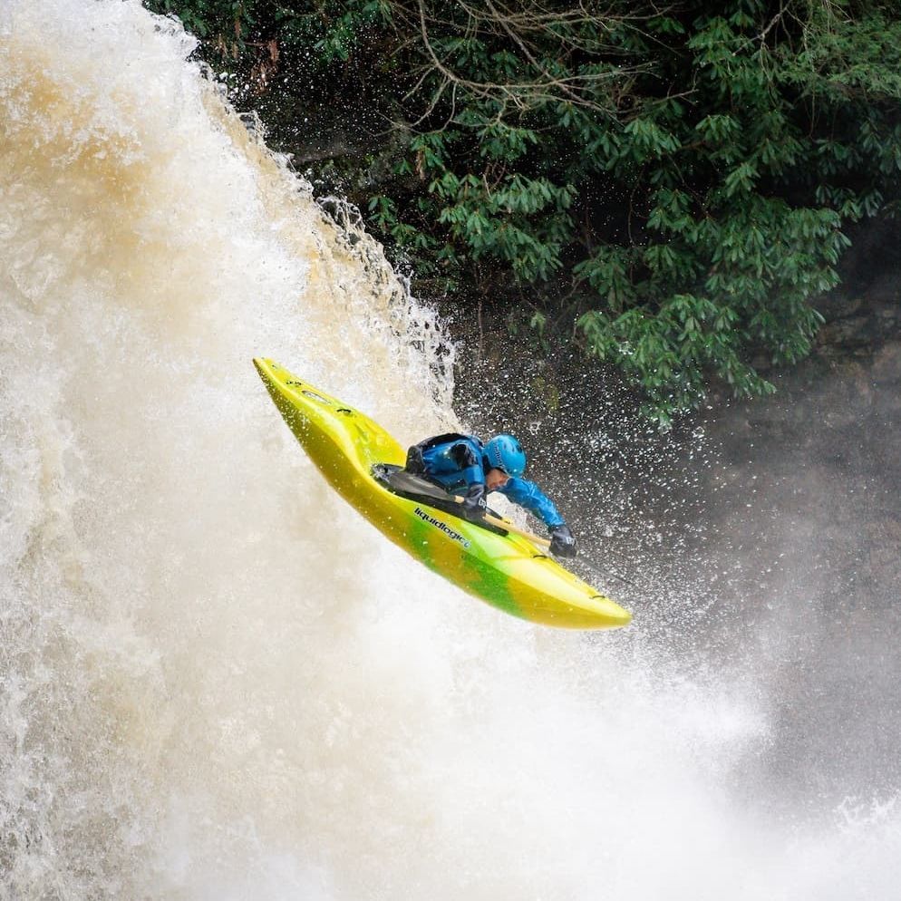 Whitewater kayak - Alpha - Liquidlogic - adult / solo / beginner