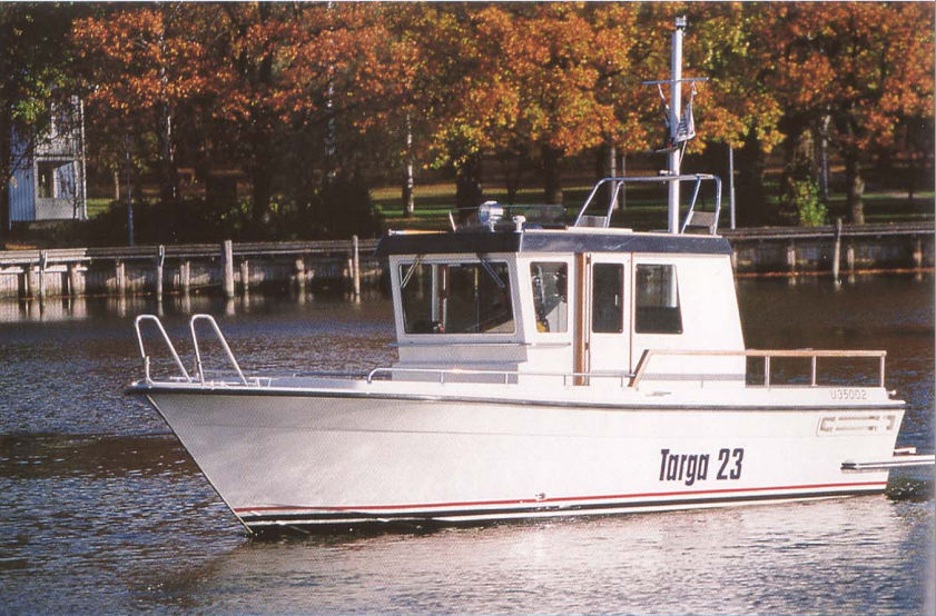 Inboard walkaround - TARGA 23 - Targa - wheelhouse / sport-fishing