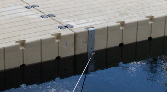 Floating dock bracket - 100740 - EZ Dock