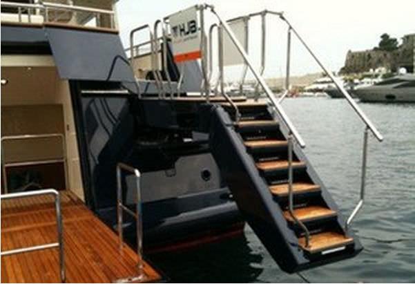 Yacht stairs - Nautical Structures