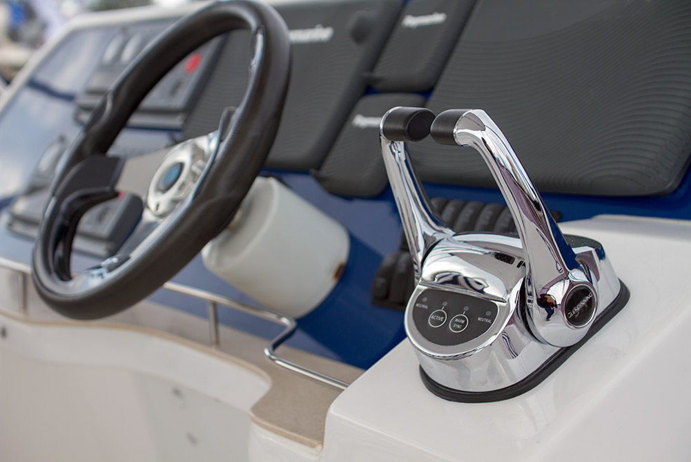 Engine control lever - EEC-3 Advanced Complete Controls Operation ...