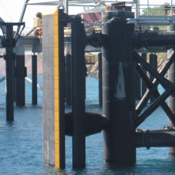 Harbor fender - PMF - Trelleborg Marine and Infrastructure - pier ...