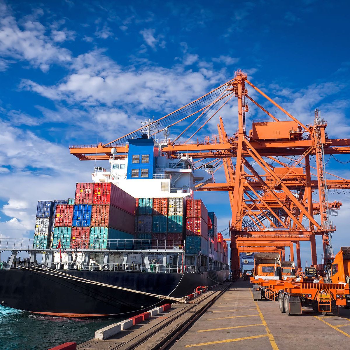 Ship monitoring system - SmartHook® - Trelleborg Marine and ...