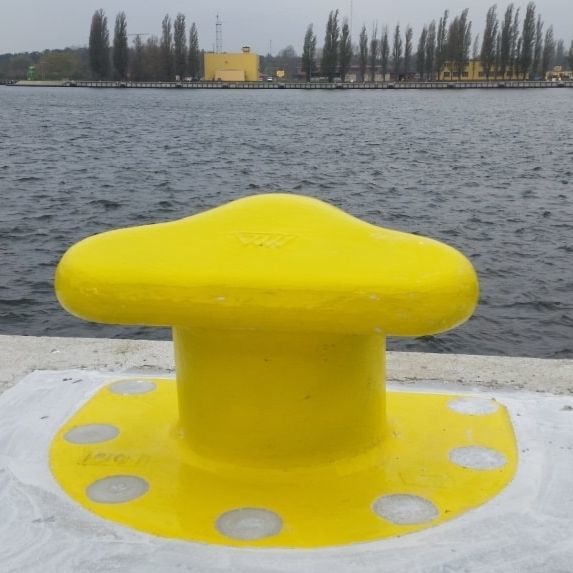Terminal mooring bollard - Tee - Trelleborg Marine and Infrastructure