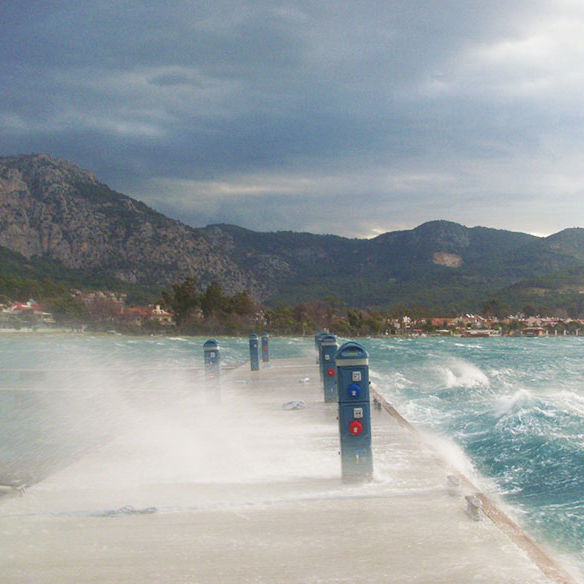 Floating breakwater - 3300BR - MARINETEK - concrete