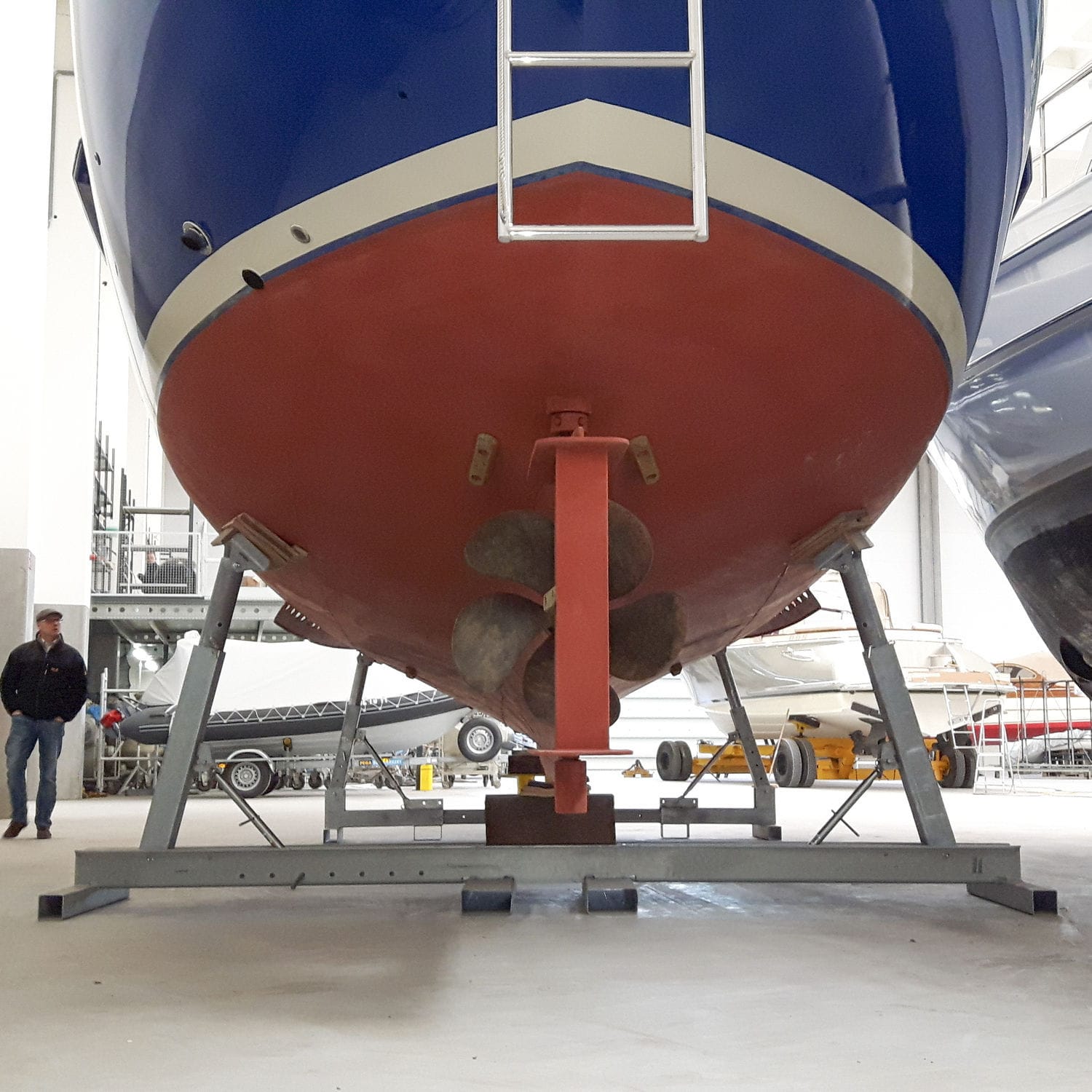 Boat cradle - Vario - ROODBERG - for motor boats / adjustable ...