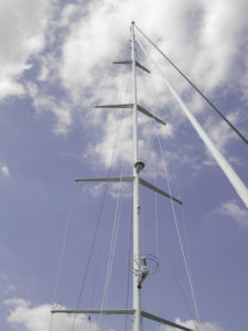 Sailboat mast - Sparcraft R.D.M. - aluminum