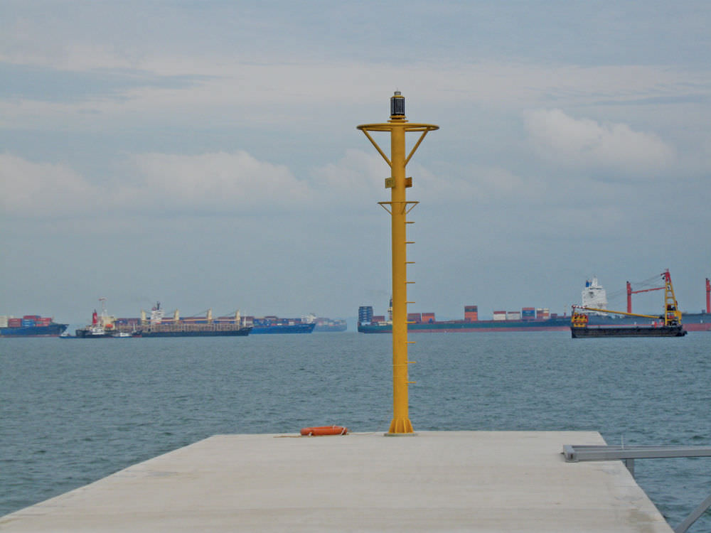 Beacon signalling light - SL-C310 - Sealite - LED / white / for lighthouses