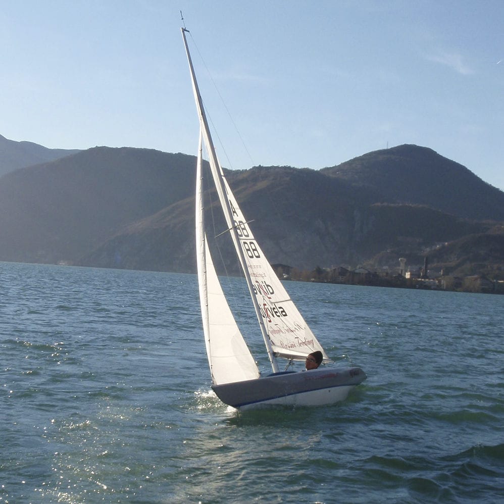 Mainsail - Ullman Sails - for one-design sport keelboats / cross-cut ...