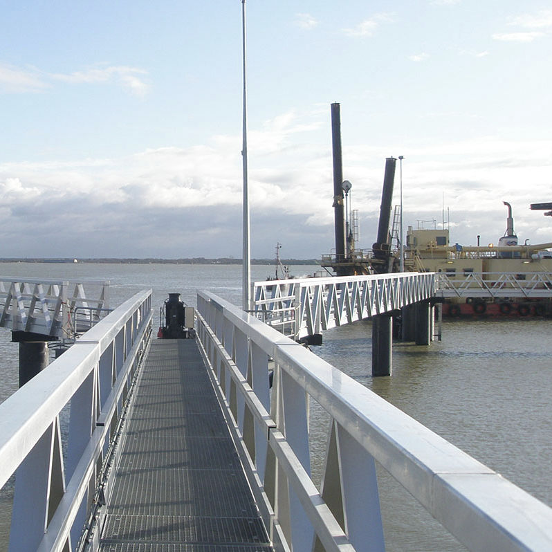 Dock gangway - Metalu Industries International - aluminum