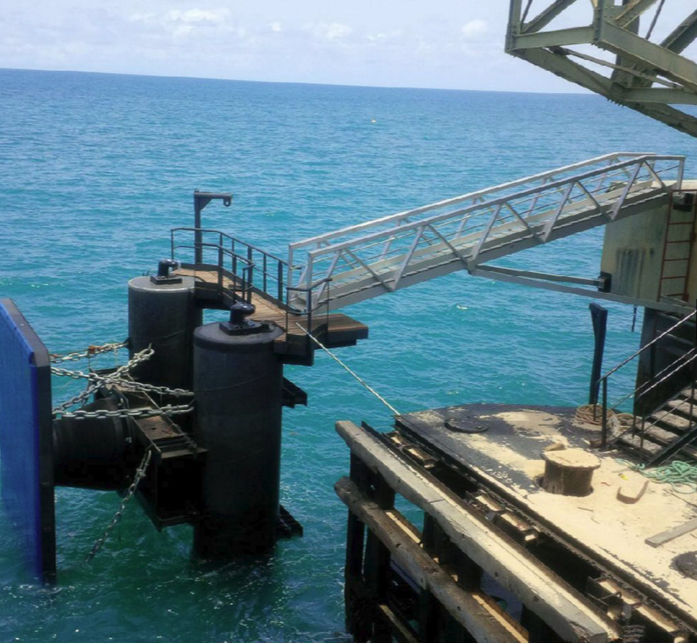 Dock gangway - Metalu Industries International - aluminum