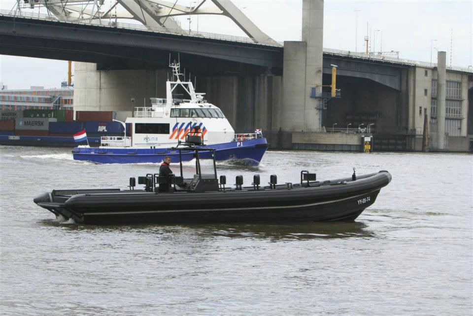 Inboard professional boat - MR-1150 COMMANDO - Madera Ribs - rigid hull ...