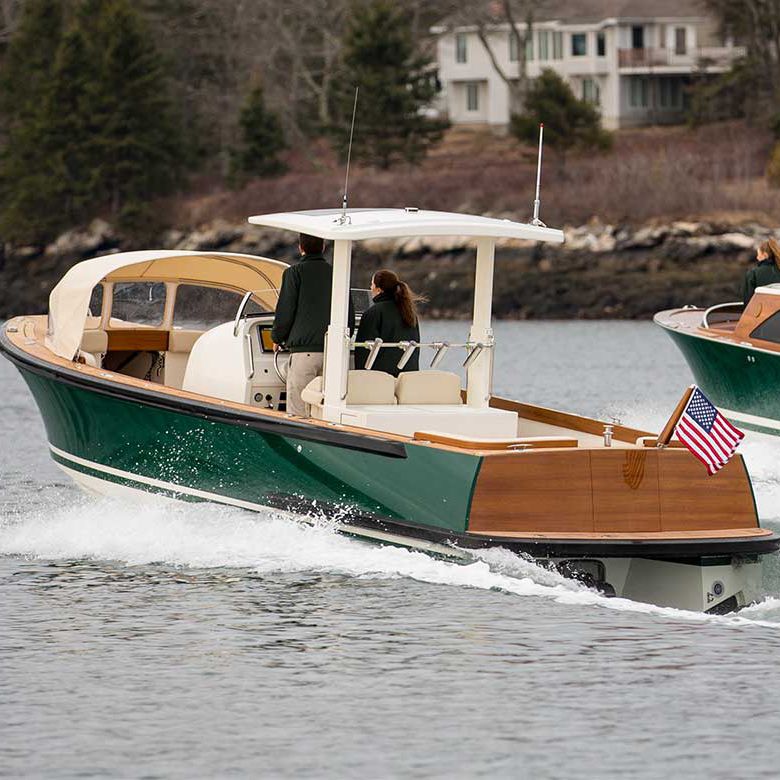 Inboard runabout - Limo - Hodgdon Yachts - dual-console / center ...