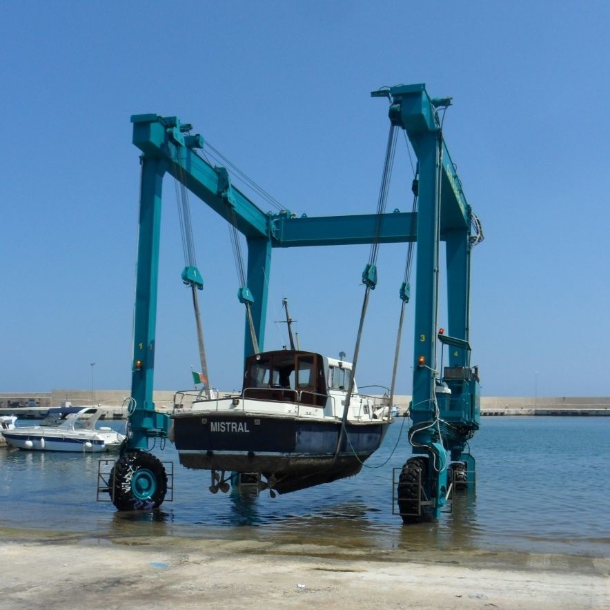 Remotely controlled travel lift - ATS series - ABI TRAILERS - four ...