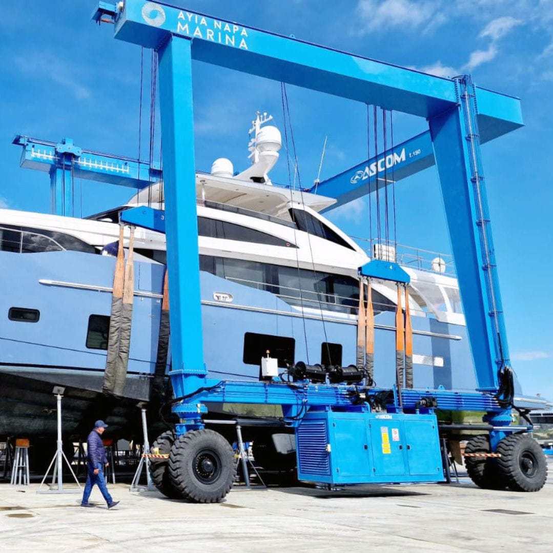 Remotely controlled travel lift - BHT 150 - ABI TRAILERS - four-wheel ...