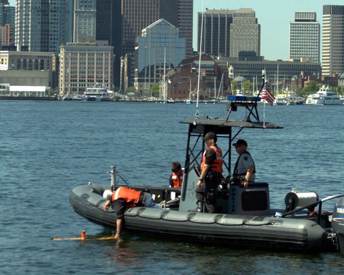 AUV - Bluefin-9M - Bluefin Robotics Corporation