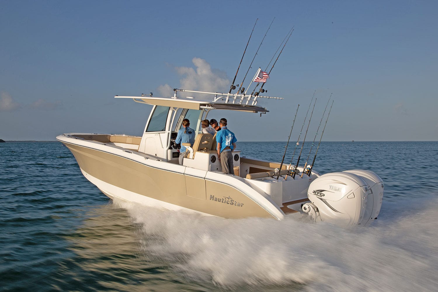 Outboard express cruiser - 32 XS - Nautic Star Boats - twin-engine ...