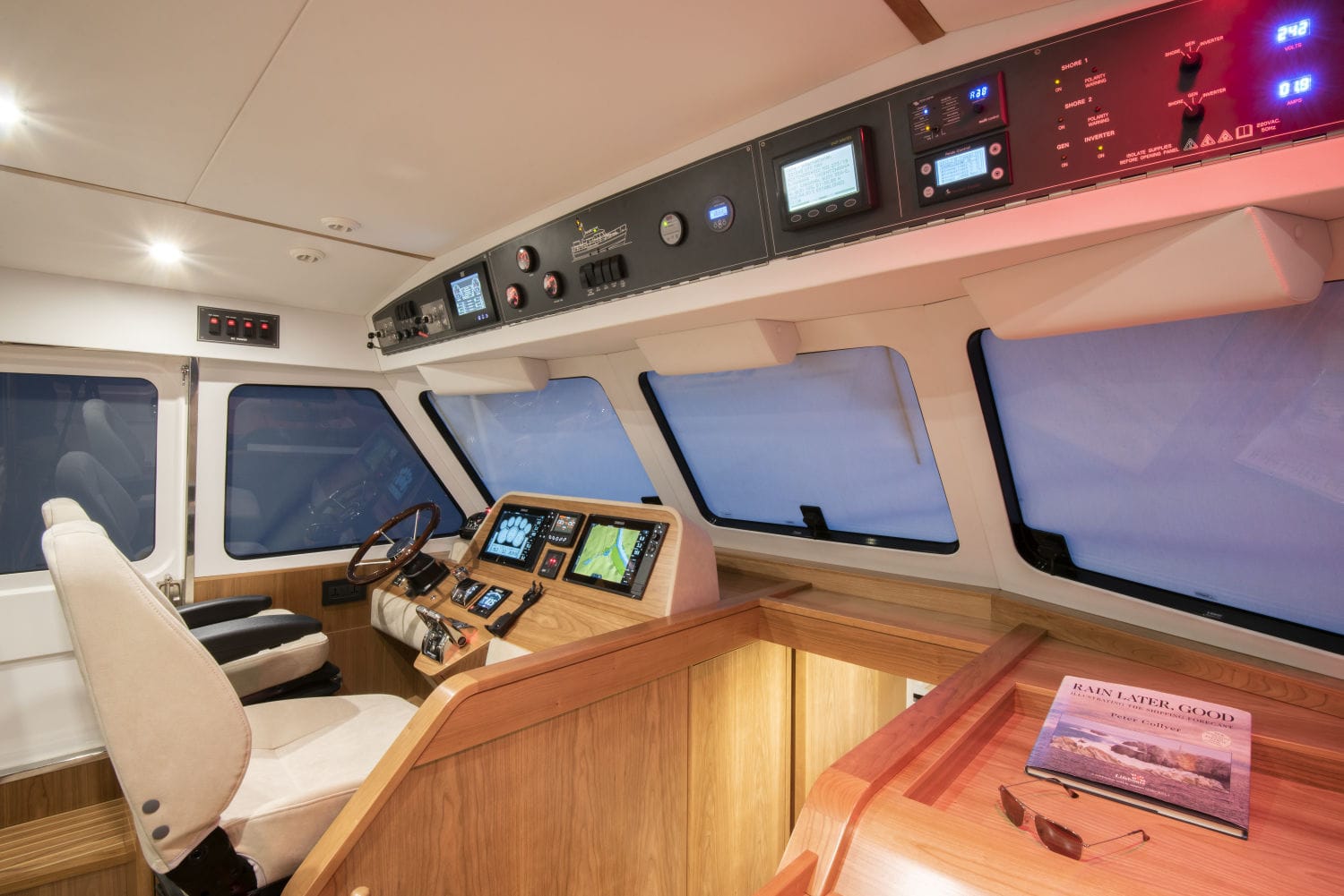 Inboard express cruiser - HARDY 52 & 52DS - Hardy Marine - diesel ...