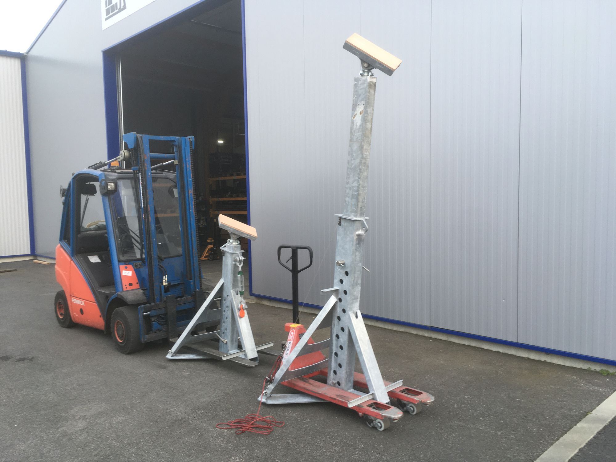 Power boat boat stand - WUM 20Tons - Nautipark - adjustable ...