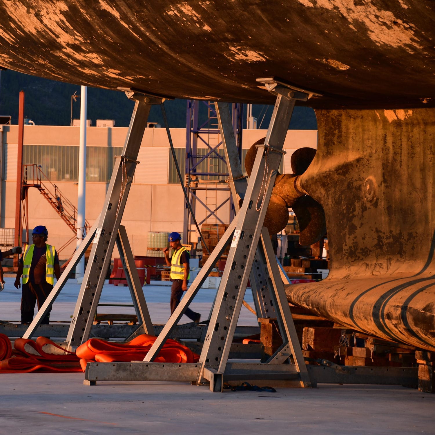 Adjustable boat stand - WORK UP - Nautipark - collapsible / galvanised ...