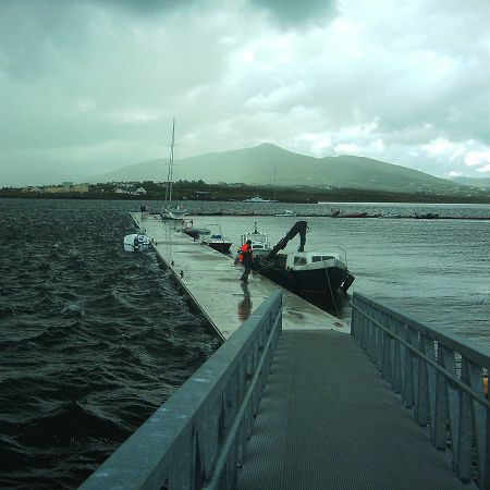 Floating breakwater - Inland and Coastal Marina Systems Ltd ...