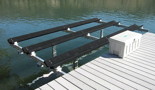 Boat lift - Hewitt Boats Lifts and Docks - hydraulic