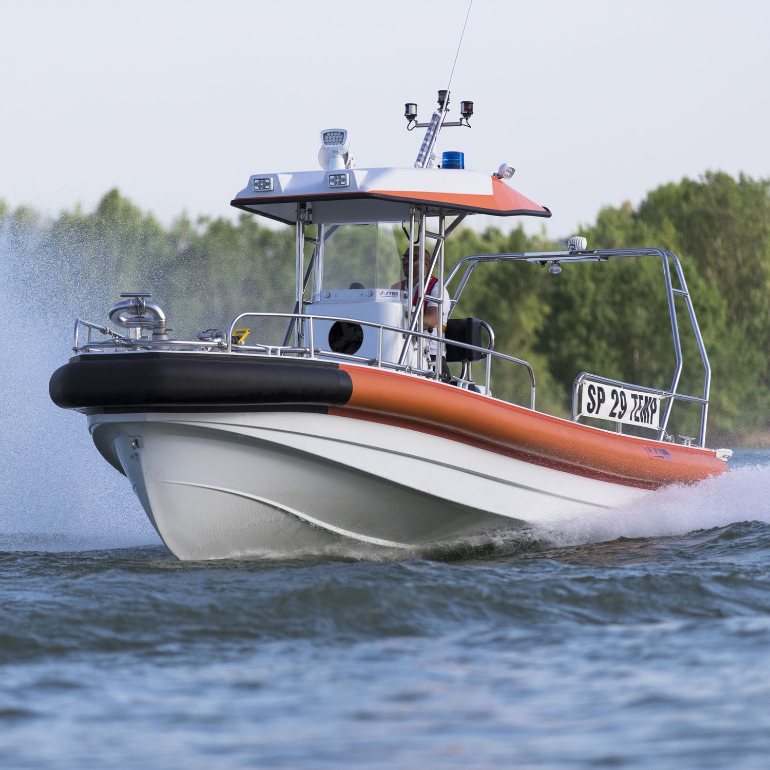 Professional rescue boat - 750 - Stem Marine - fireboat / ambulance ...