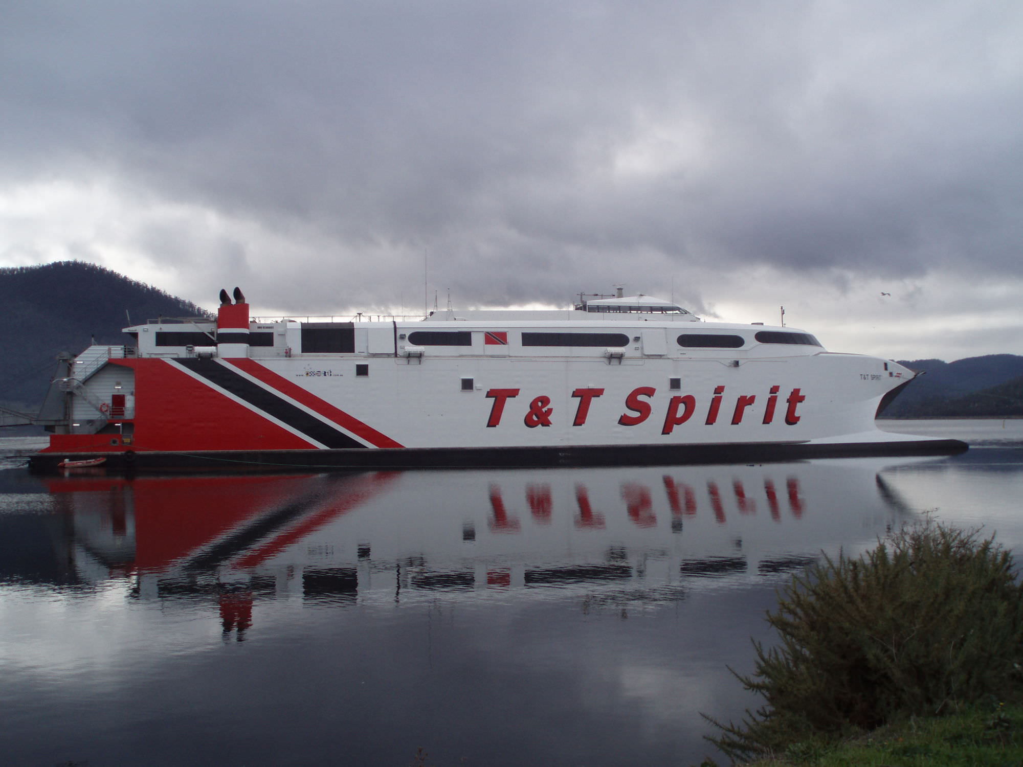 Ro-Pax car ferry - T&T SPIRIT - INCAT - catamaran / high-speed