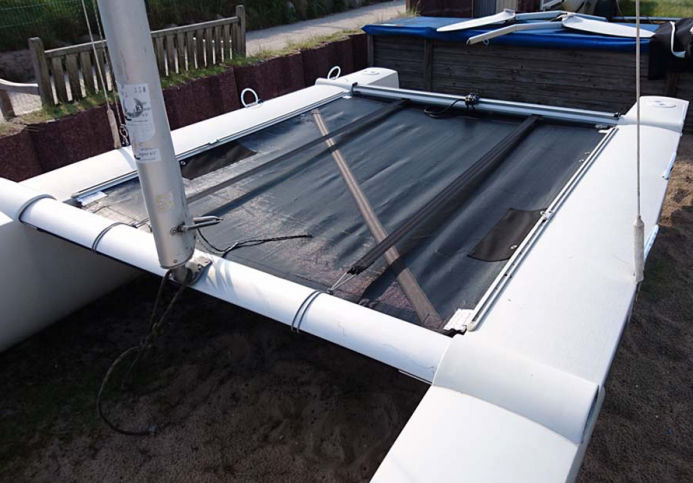 Multihull trampoline - TRD1800000 - Forward Sailing - black