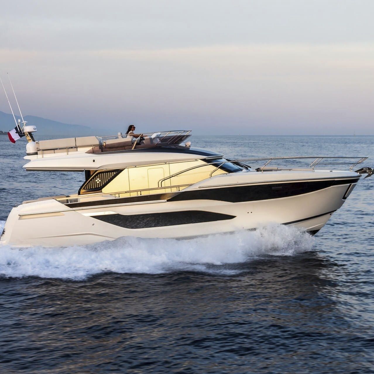 Inboard express cruiser - F4 - Prestige Yachts - twin-engine ...
