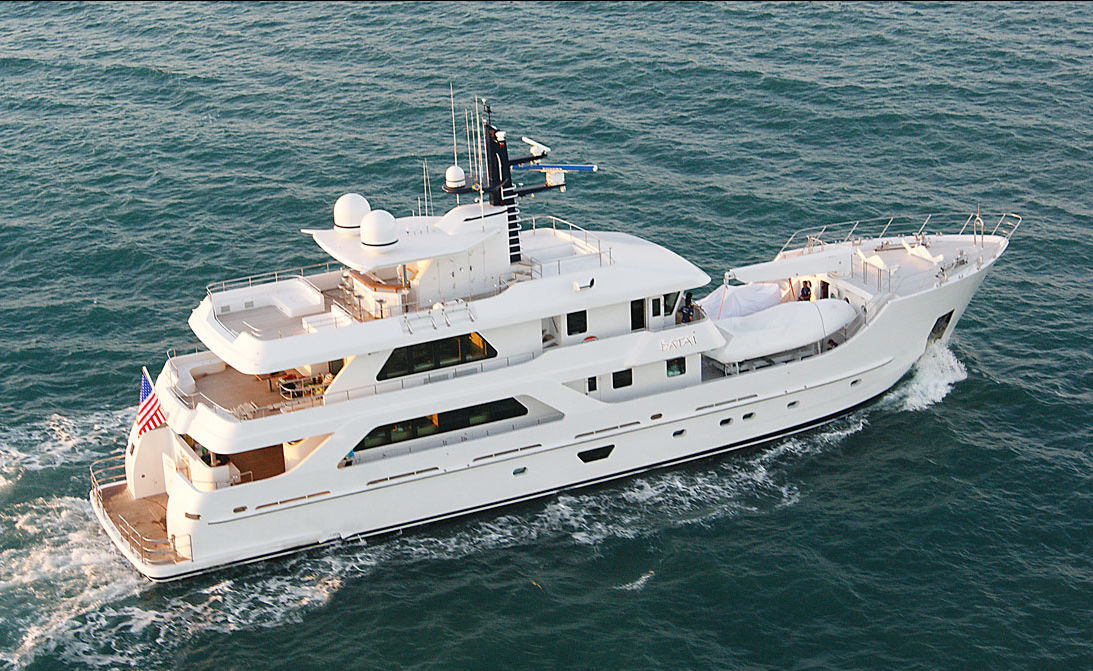 Cruising super-yacht - M/Y Batai - Inace - explorer / wheelhouse ...