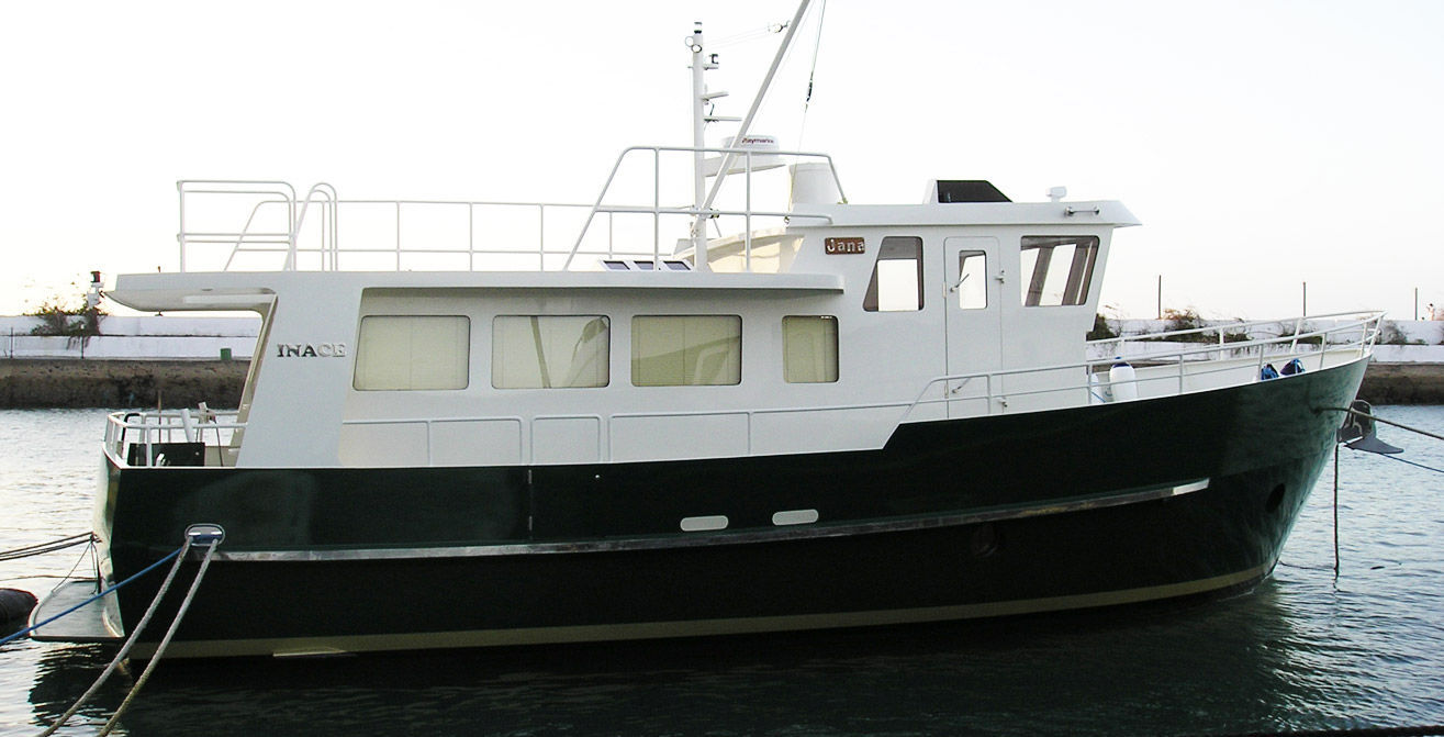 Inboard trawler - M/Y Jana - Inace - wheelhouse / steel