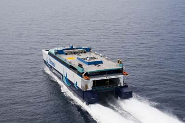 High-speed passenger ferry / catamaran - ALAKAI & HUAKAI - Austal USA