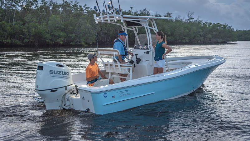 Outboard center console boat - Bay Sport220 - PIONEER BOATS - side ...
