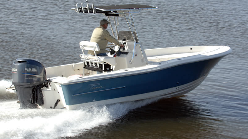 Outboard center console boat - BAY SPORT 220 - PIONEER BOATS - side ...