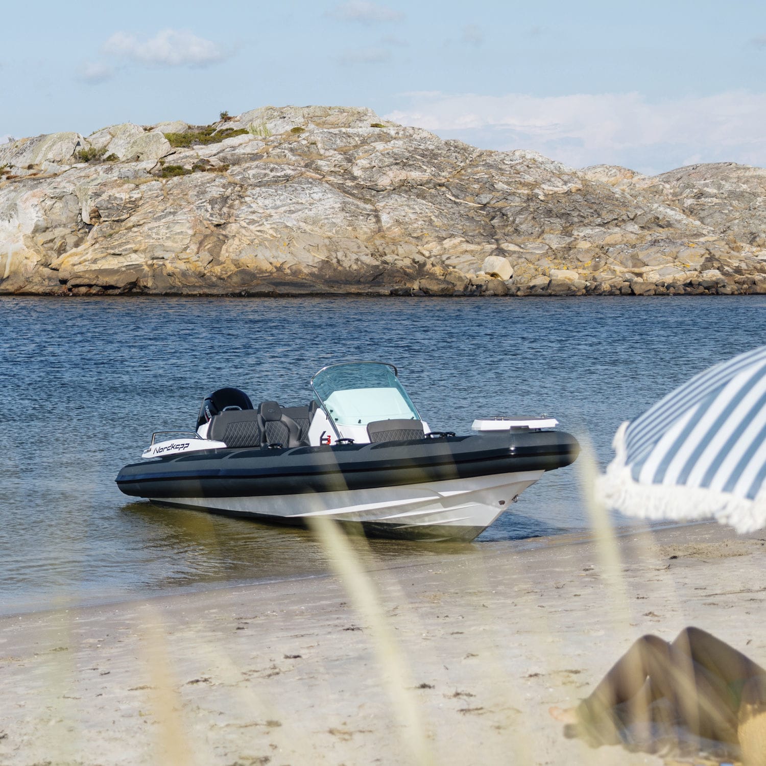 Outboard inflatable boat - Airborne 6.3 - Nordkapp Boats - rigid / open ...