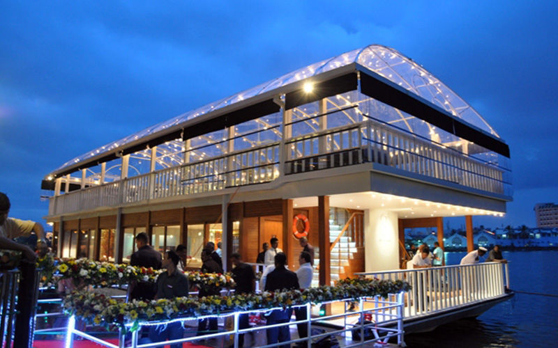 Outboard professional boat - 70FT - Neil Marine (Pvt) Ltd - fiberglass