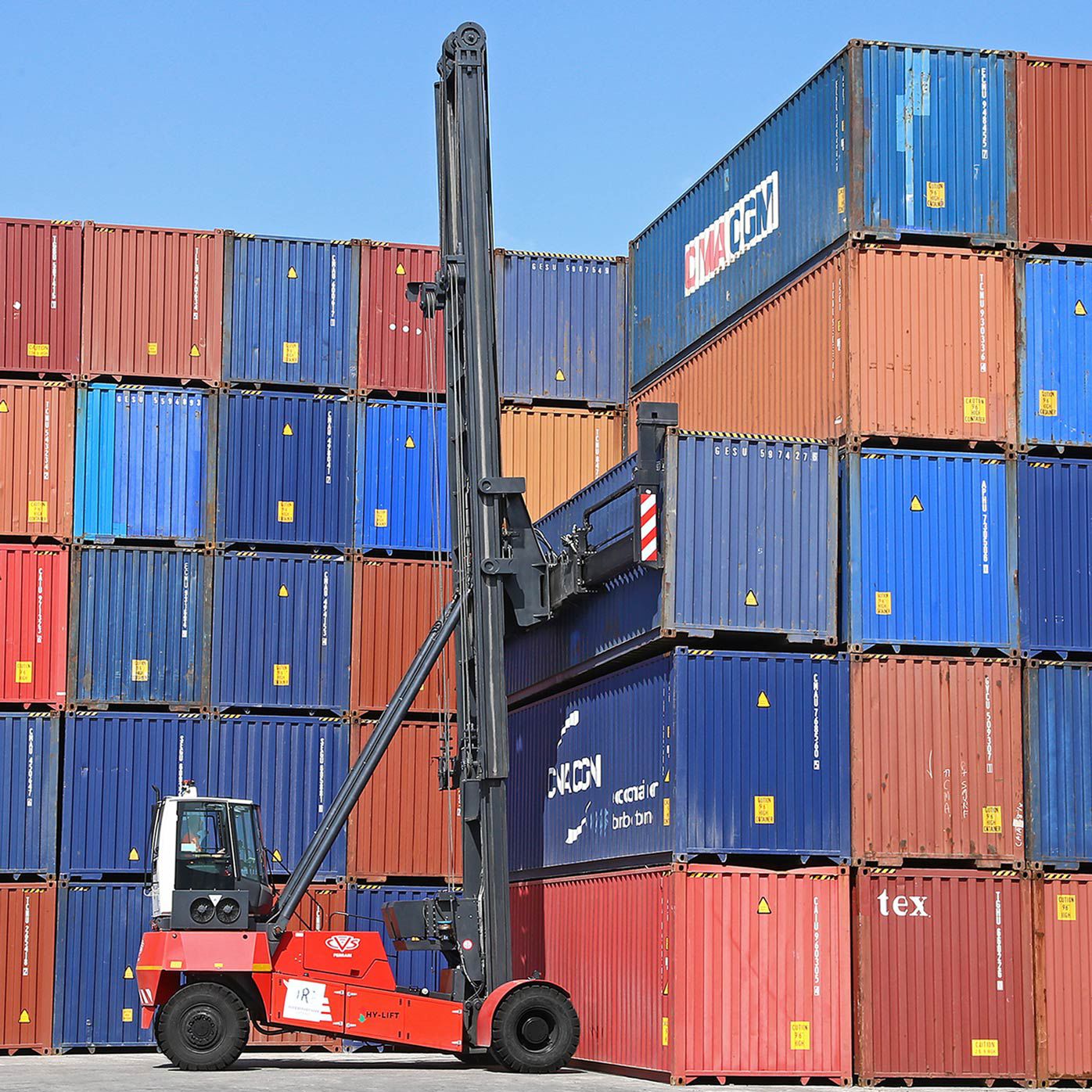 Empty container handler - HY0 series - CVS Ferrari - with side-lift ...