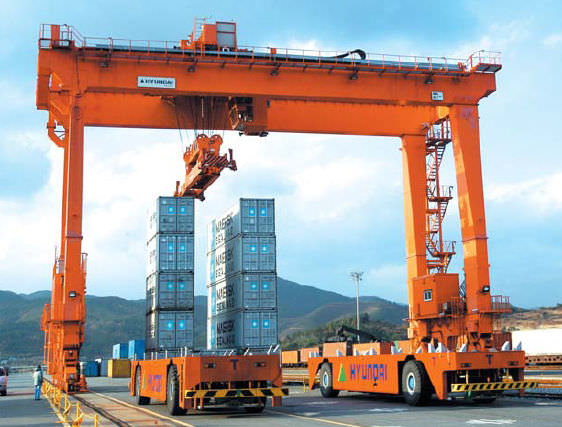 AGV automatic guided vehicle - Hyundai Samho Crane Division - for containers