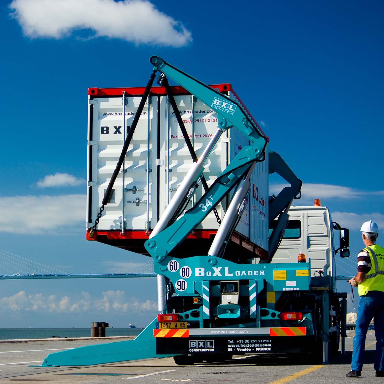 Container trailer - TMS - Boxloader - for terminals / self-loading ...